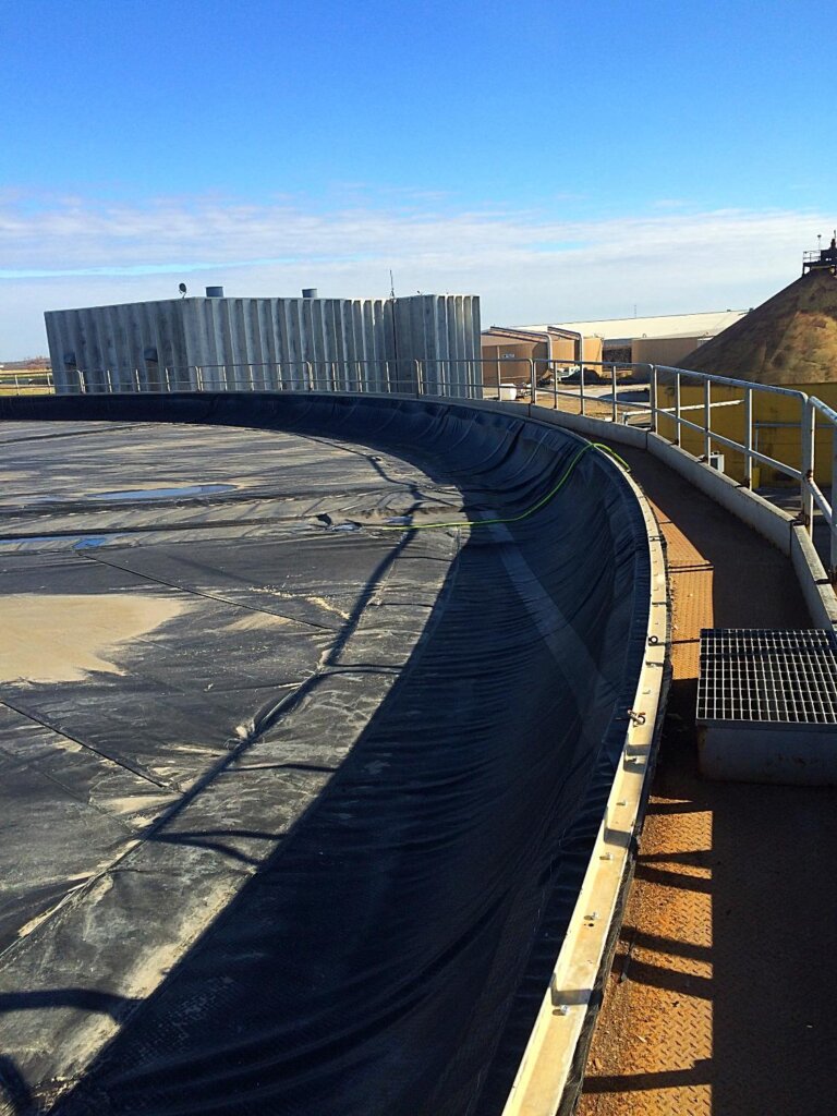 LemTec™ Gas Collection Cover - Lemna Environmental Technologies