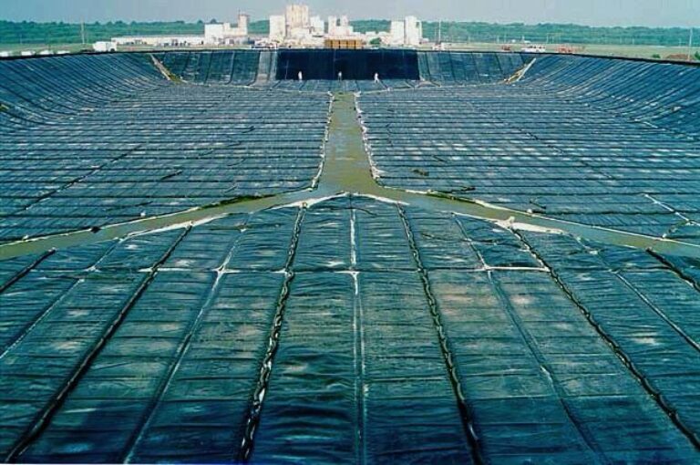 LemTec™ Gas Collection Cover - Lemna Environmental Technologies